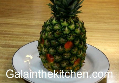 9 Easy Pineapple Platter Ideas - Gala in the kitchen