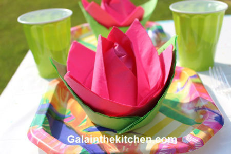 5 Easy Fish Shape Paper Napkin Folding Ideas