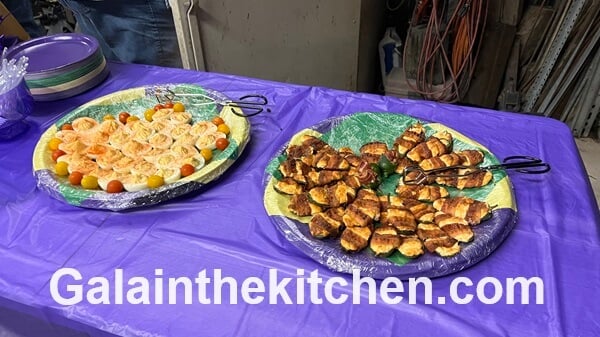 Creative Way to Decorate and Reuse Catering Plastic Trays with Stylish ...