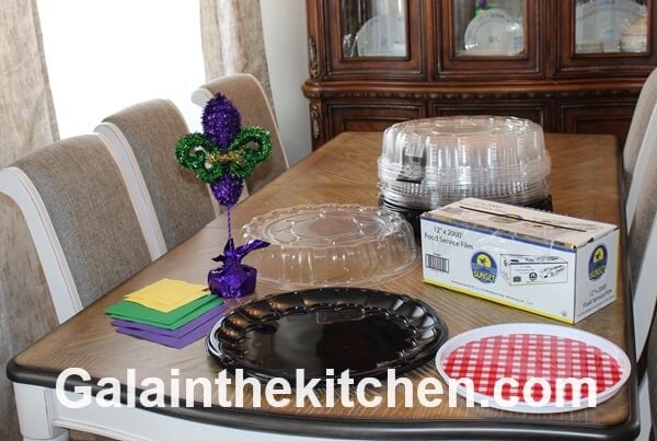 Creative Way to Decorate and Reuse Catering Plastic Trays with Stylish ...