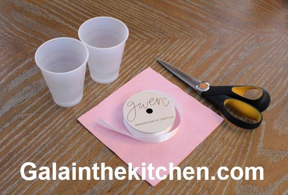 2 Inexpensive and Clever DIY Baby Shower Favor Packaging Ideas